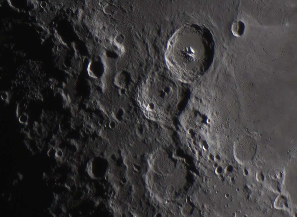 5 day old moon - Philipp Salzgeber photography